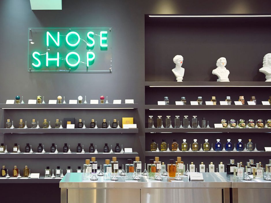 札幌パルコにもある香水専門店「NOSE SHOP(ノーズショップ)」にて総勢700種以上の香水を自由に楽しめる新サービス『香水パスポート』が8月16日(水)より開始！ | 札幌リスト